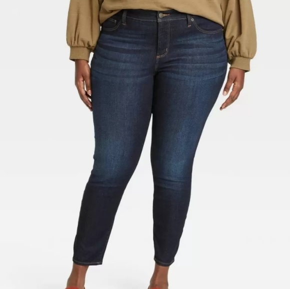 Universal Thread | Jeans | Nwt Universal Thread Mid Rise Skinny Jeans ...